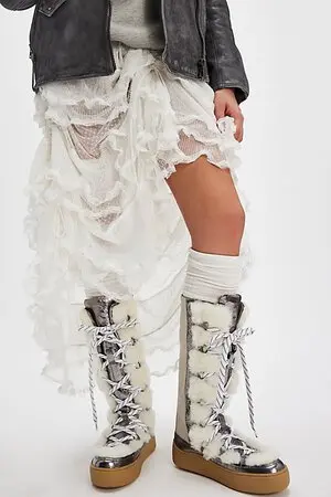 Free People Wilder Mukluk Boots In Arctic Fox Combo - 61% Off